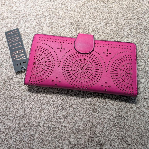 Violet Ray | Bags | Nwt Violet Ray Hot Pink Lasercut Walletclutch ...